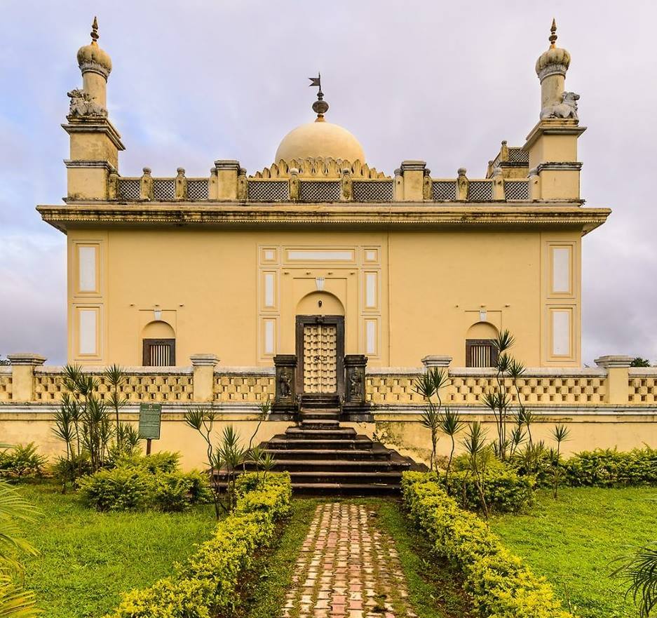 Gaddige Rajas Tomb, Coorg, Karnataka, Tourism, 2022 | How to reach ...