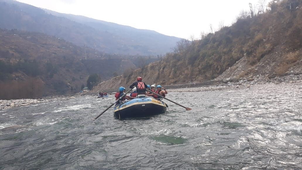 Photos Of River Crossing And River Rafting - TripInvites