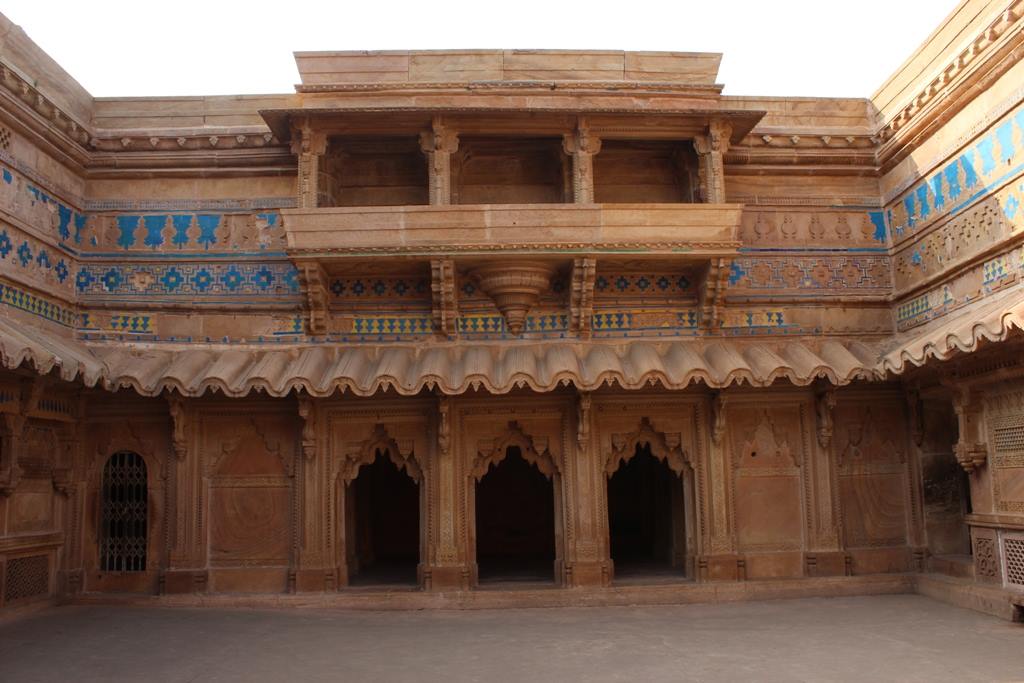 Man Mandir Palace, Gwalior, Madhya Pradesh Tourism 2021 | Architecture ...