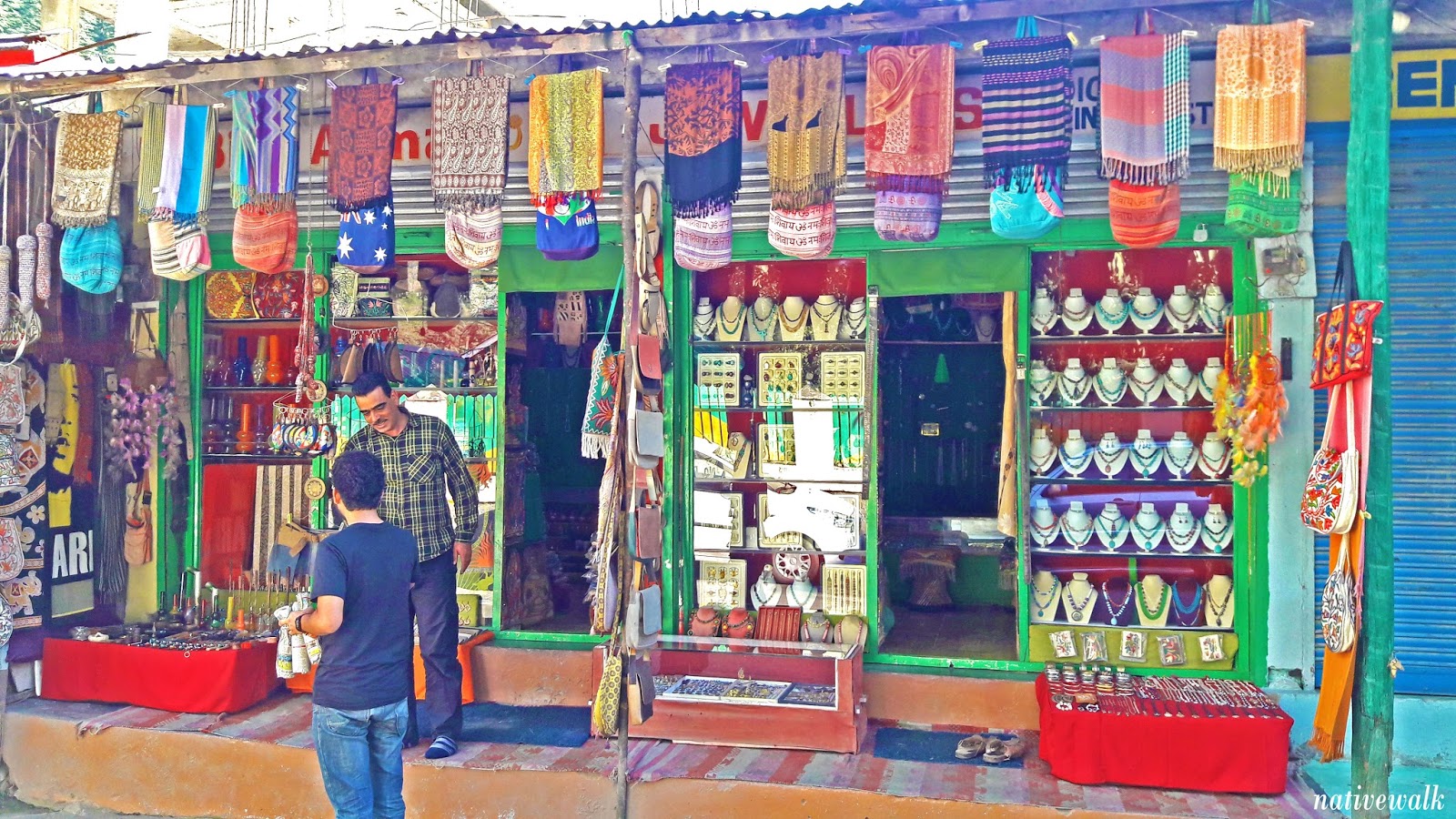 Flea Market, Kasol, Himachal Pradesh, Tourism, 2021 | Shopping, How to ...