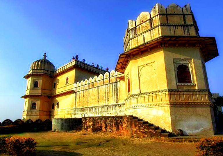 Badal Mahal, Kumbhalgarh, Rajasthan Tourism 2022 | Palace, Architecture ...