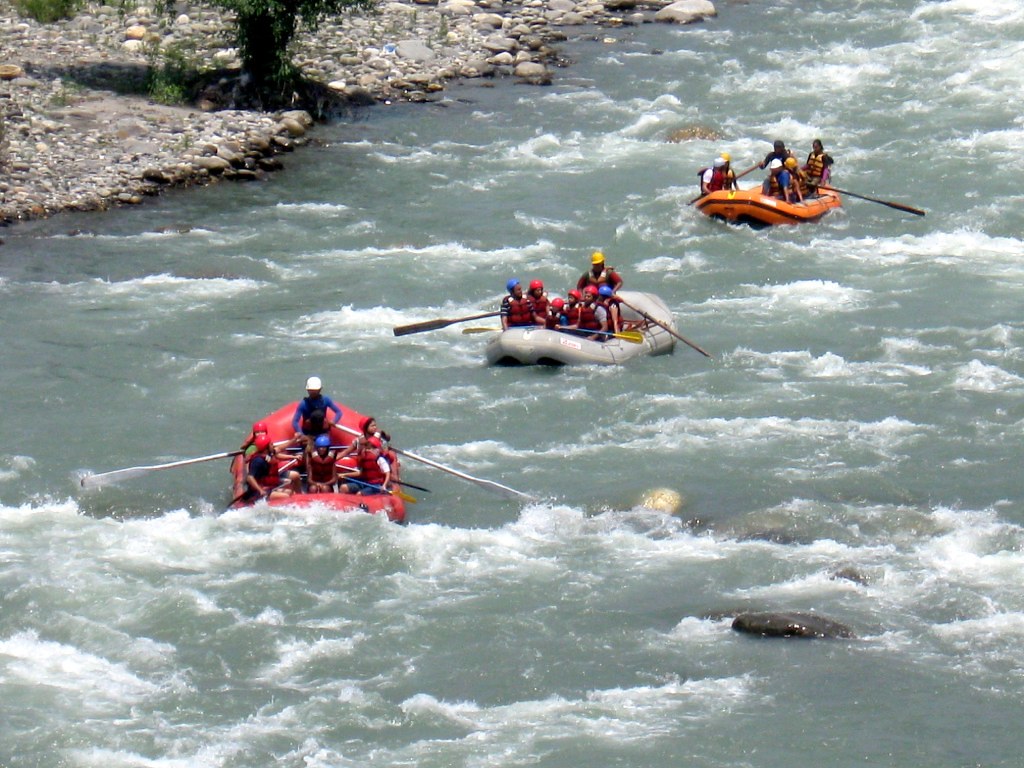 Rafting, Manali, Himachal Pradesh, Tourism 2022 | Rafting, Water Sports ...