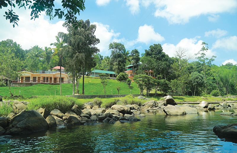 Chithirapuram, Munnar, Kerala Tourism 2021 | Village, Images, How to ...