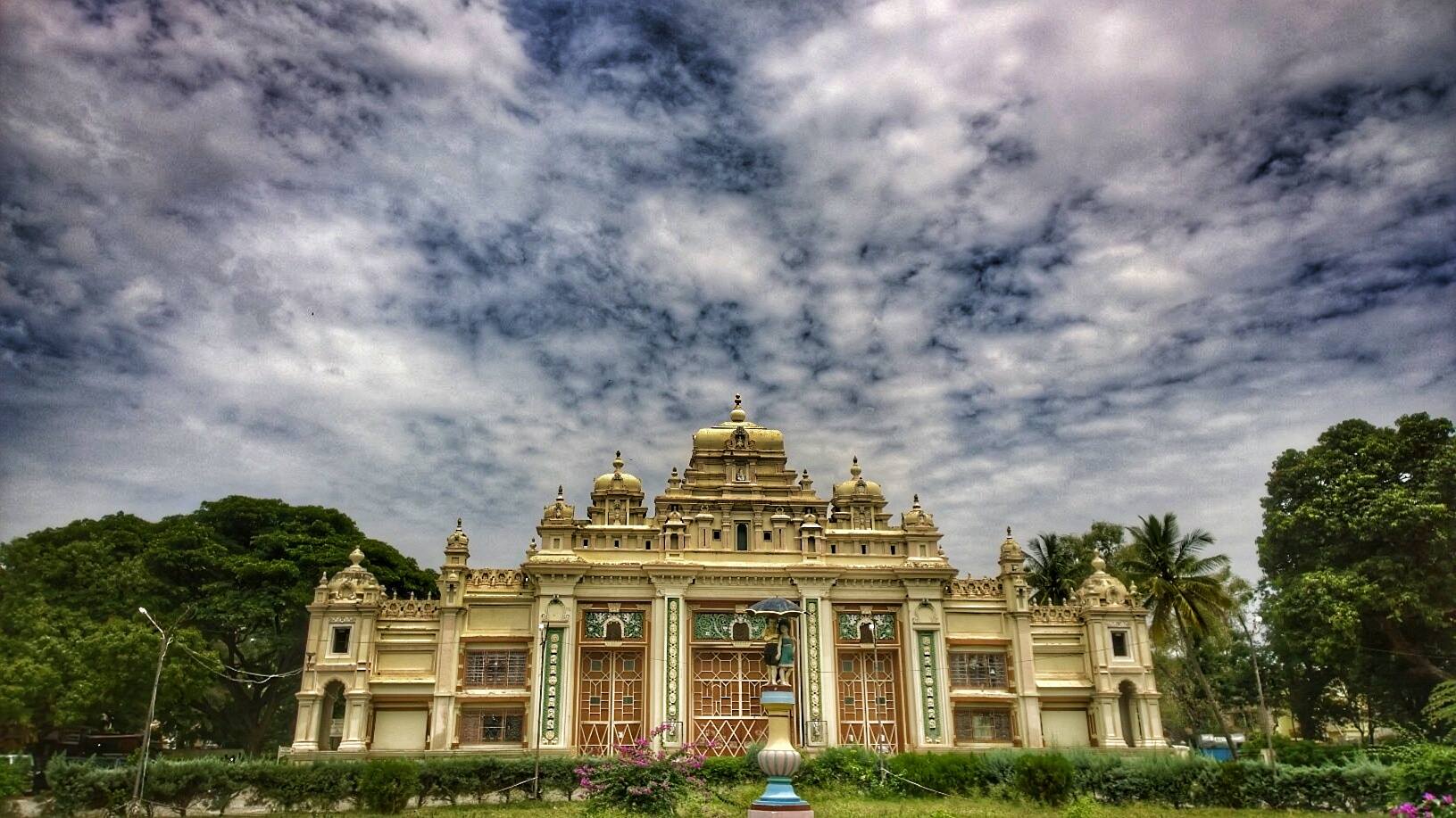 Jaganmohan Palace, Mysore, Karnataka, Tourism, 2021 | How to reach ...
