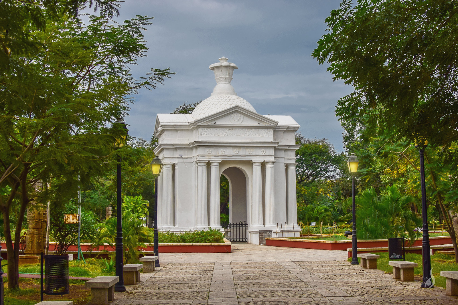 Aayi Mandapam Puducherry - TripInvites