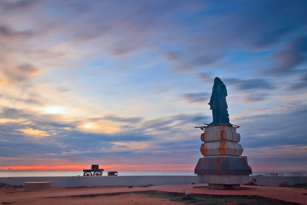 Statue of Dupleix, Puducherry, India, Tourism, 2021 | How to reach ...