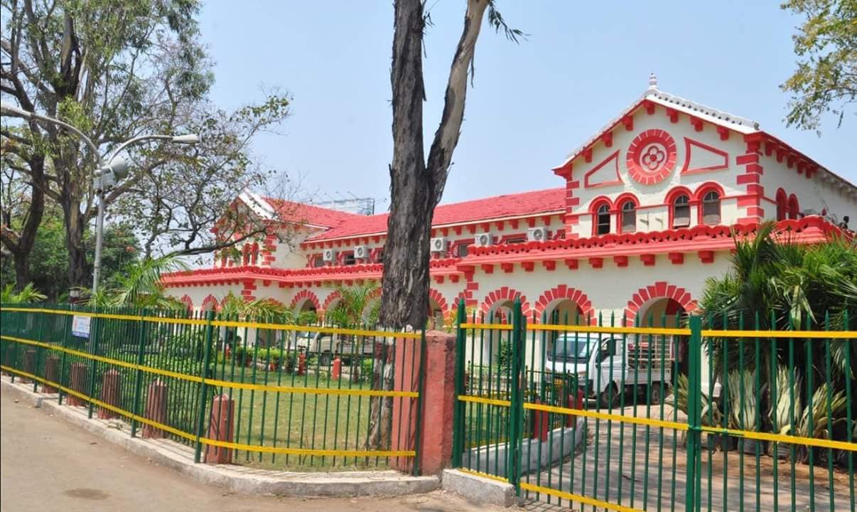 Town Hall, Raipur, Chhattisgarh - Tourism 2021 | Museums, Photos of ...