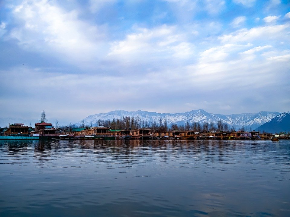 Srinagar, Jammu and Kashmir, India, Tourism, 2022 | Snow, Lake ...