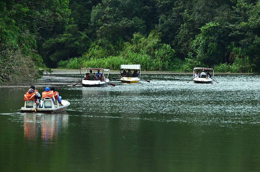 Pookode Lake, Wayanad, Kerala Tourism 2021 | Things to do, Images | How ...
